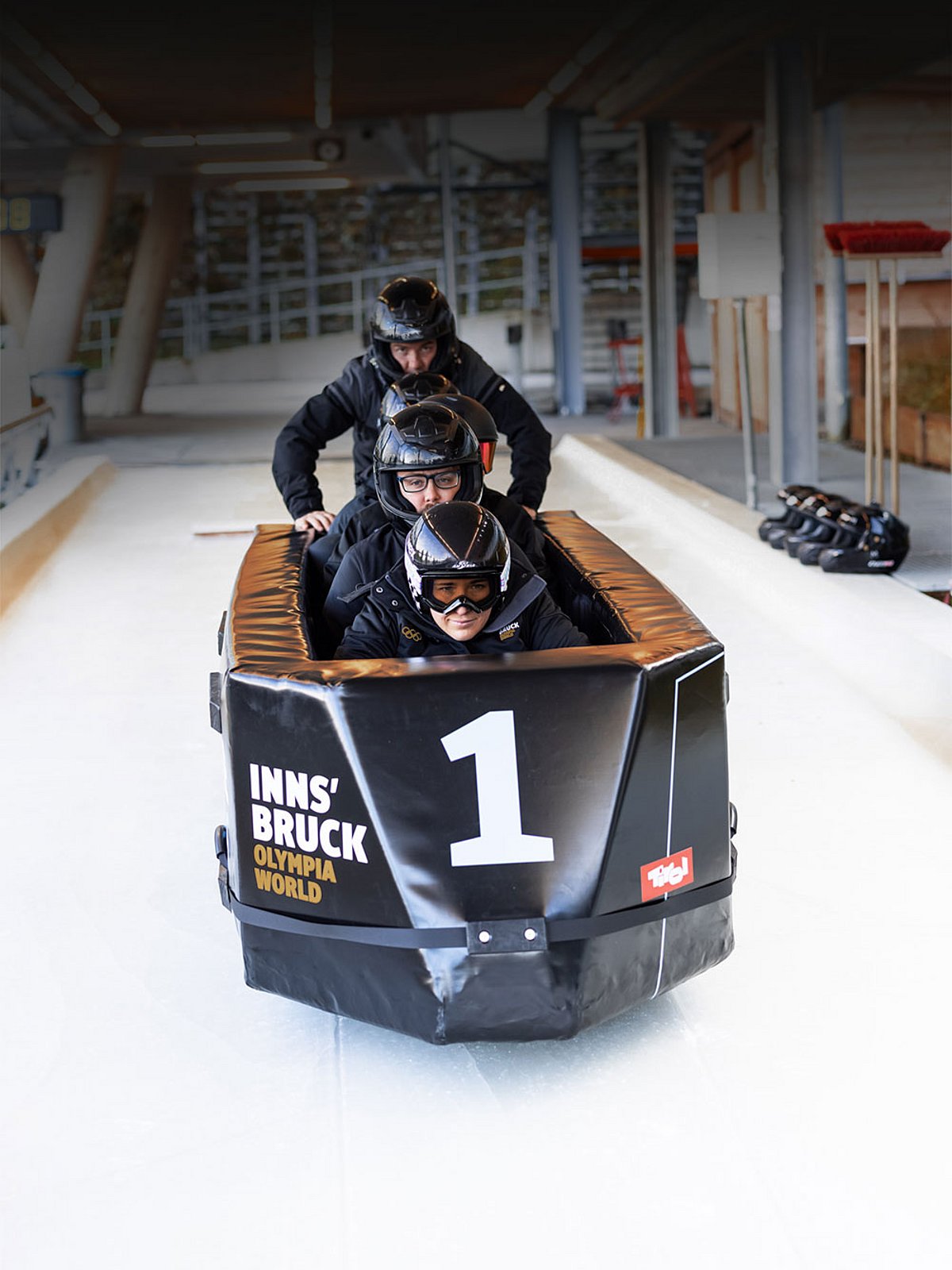 Bayrische Meisterschaft 2023/24 im Rennrodeln im Olympia Eiskanal in Innsbruck – Renn-Rodel-Club ...